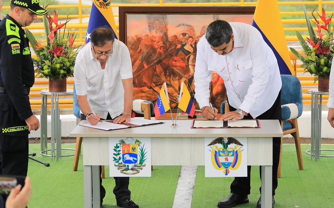 COMMERCIAL AGREEMENT BETWEEN VENEZUELA AND COLOMBIA - Joram Jojo