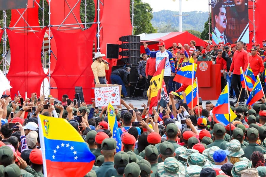 HUGO CHÁVEZ GAVE HIS LIFE FOR HIS PEOPLE - Joram Jojo